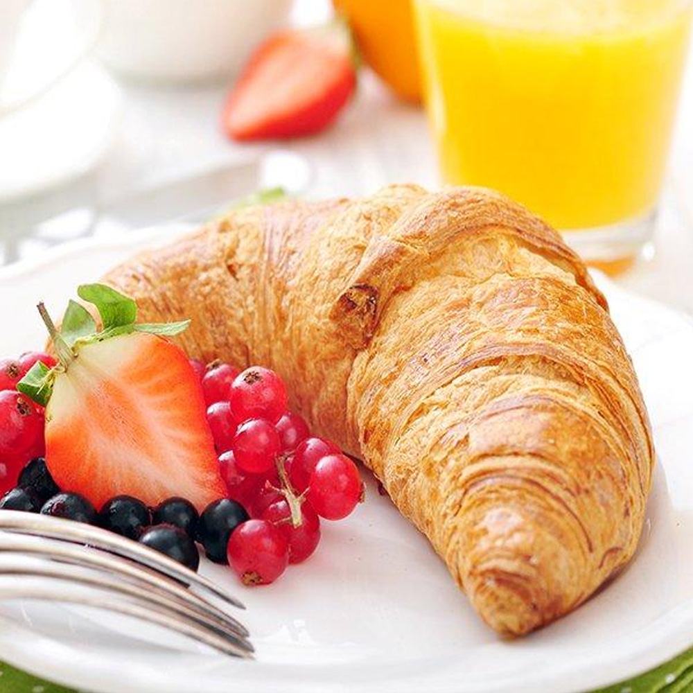 Buy Bread & Beyond Croissant Plain At Best Price - GrocerApp