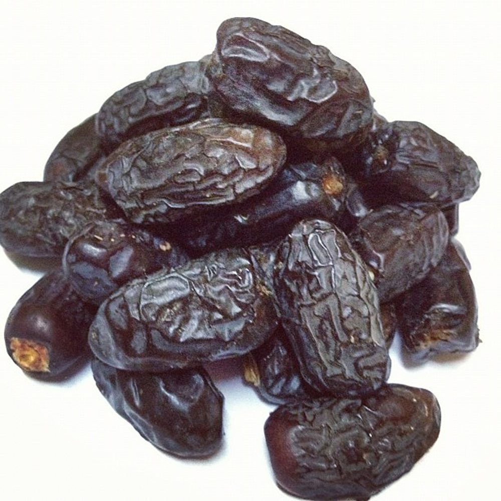 Buy Kalma Dates At Best Price - GrocerApp