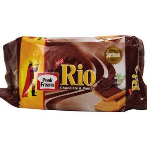 Buy Peek Freans Rio Chocolate & Vanilla At Best Price - GrocerApp